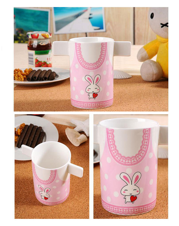 Couple Cups Set With T-shirt Print on Luulla